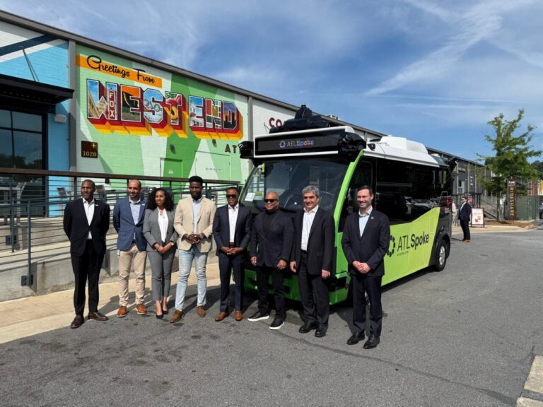 Karsan pone en marcha su autónomo e-JEST en Atlanta para transportar ...
